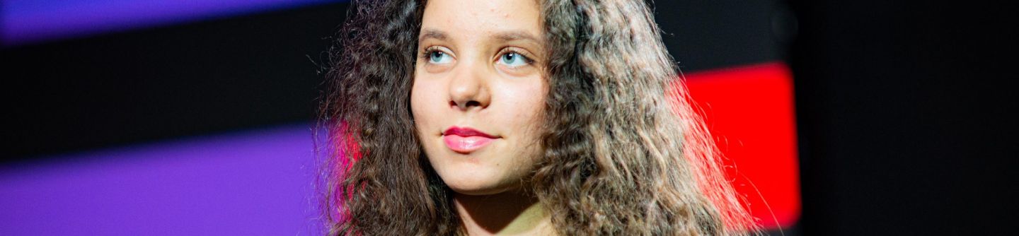 Il tempo dei nuovi eroi, stagione 5: Ariel Spini Bauer - Oscar Di Montigny